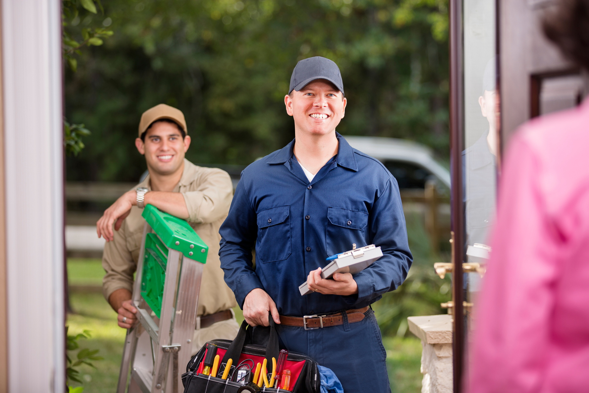 How to Choose an HVAC Contractor | Ace Plumbing and Heating